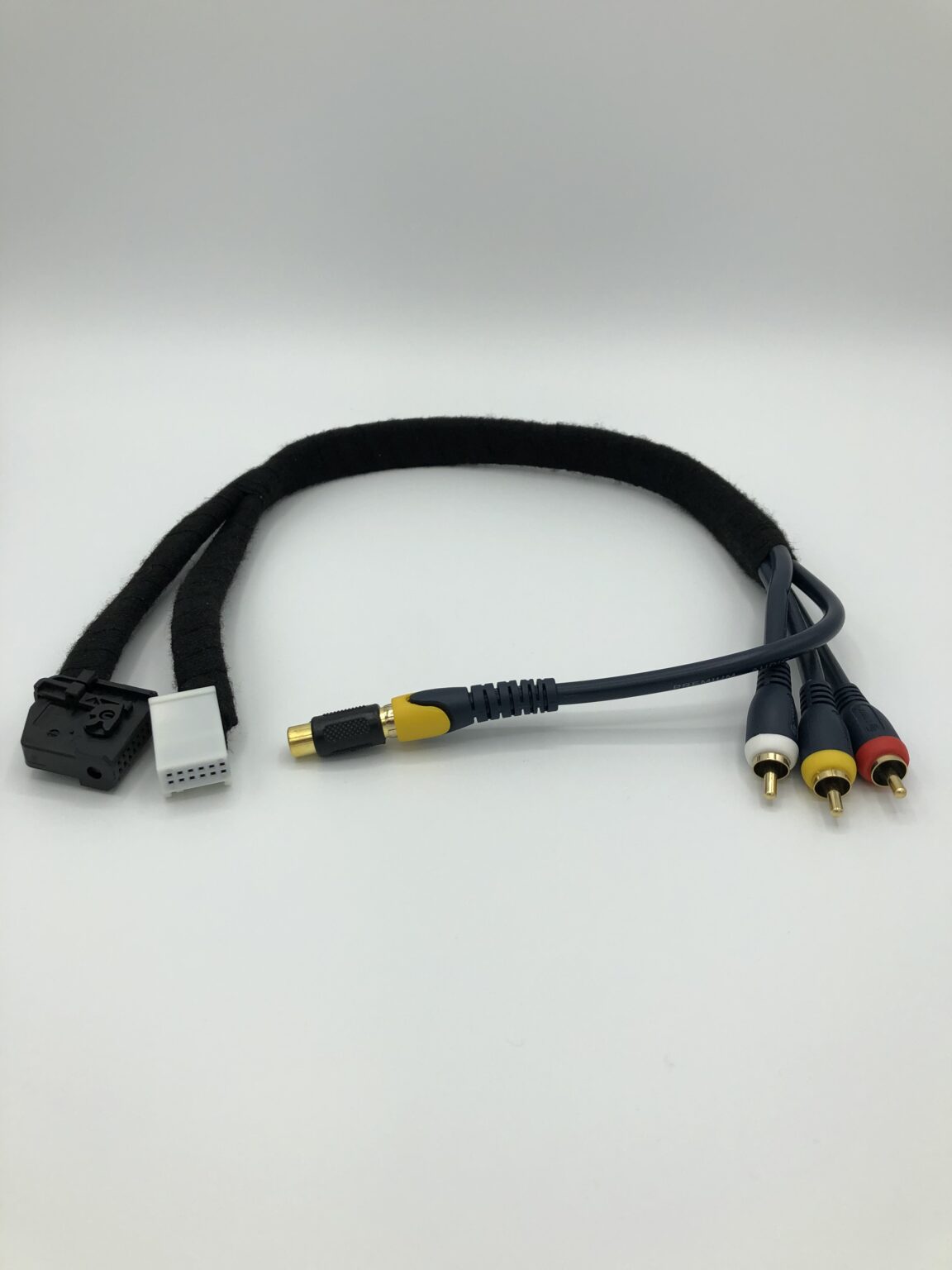 G8 A/V Input Cable with Reverse Camera Connection – Cables by Chris